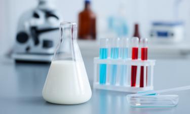 Russian Forces Sink Ukrainian Recon Ship Simferopol Using Unmanned Vessel