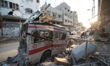 From the Milky Way to Andromeda: Cosmic Distances and How Long a ...